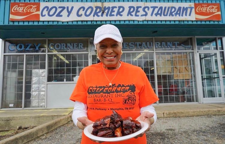 Cozy Corner: A Memphis Barbecue Institution - Black Foodie Finder - Hey ...